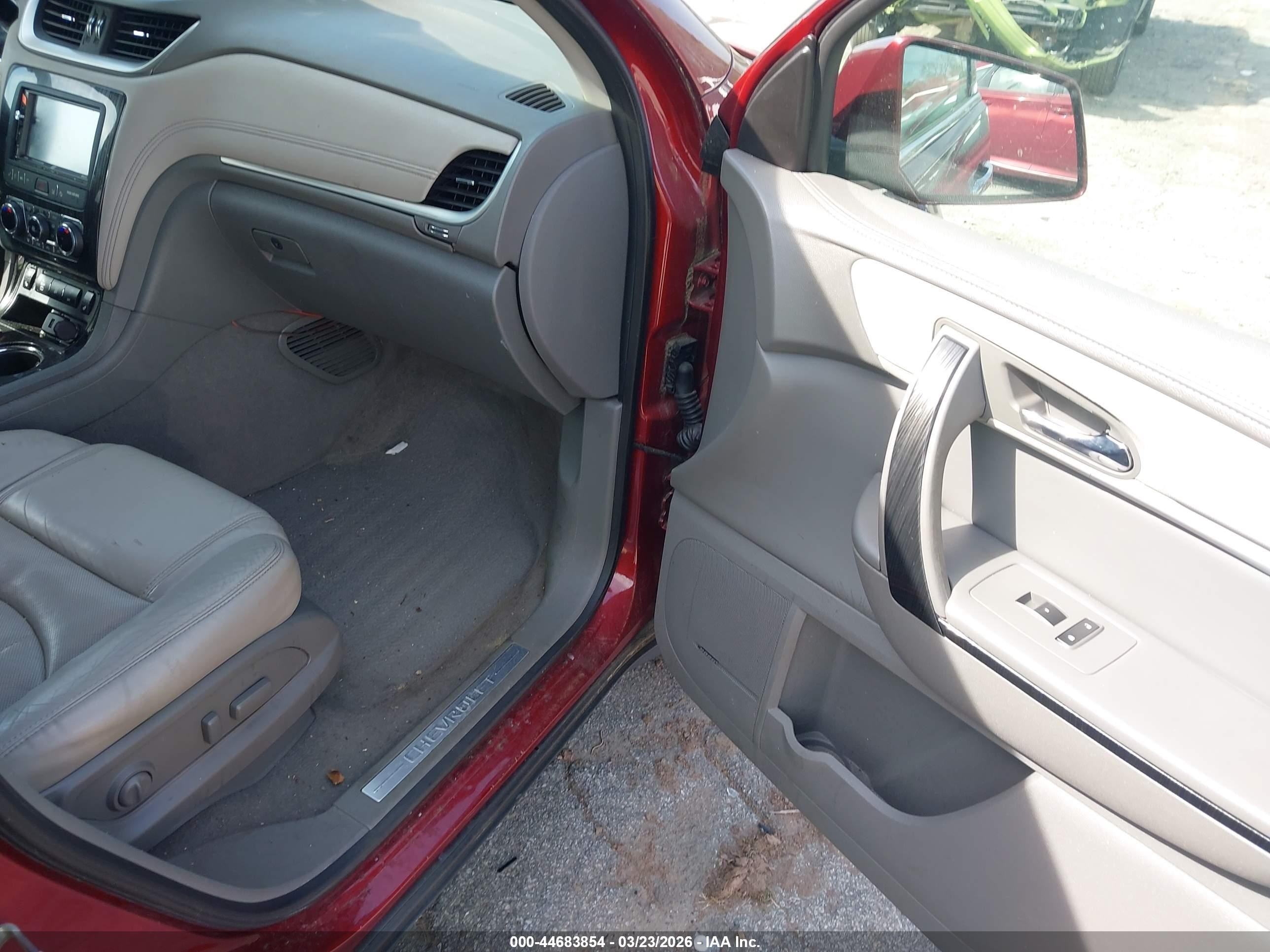 Price & History 2015 Chevrolet Traverse Ltz 3.6l V-6 Di, Dohc, Vvt ...